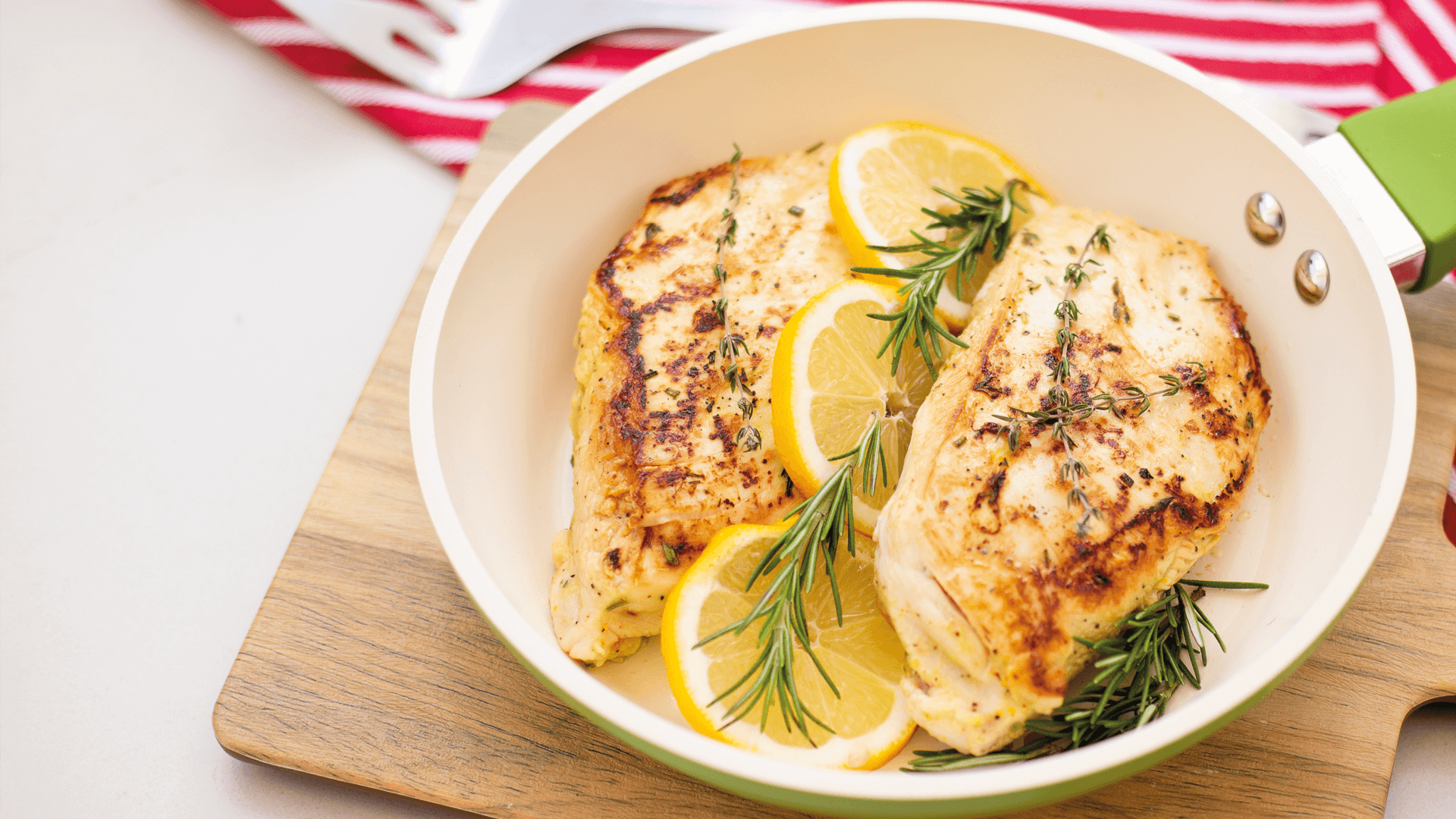 Pollo al limón y hierbas aromáticas - Tip Top